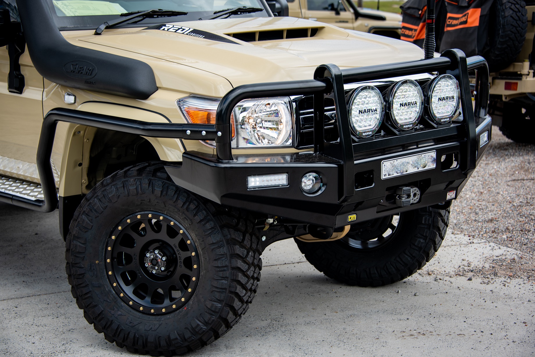 Savage Sandy Taupe 79 Build Gallery - Redi Cruisers